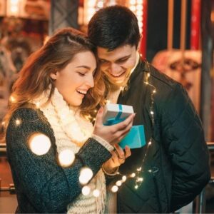 How To Say Thank You For an Unexpected Gift [40 Easy Ways]