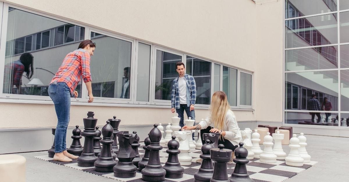 27 Brilliant Activities and Hobbies For Analytical Thinkers