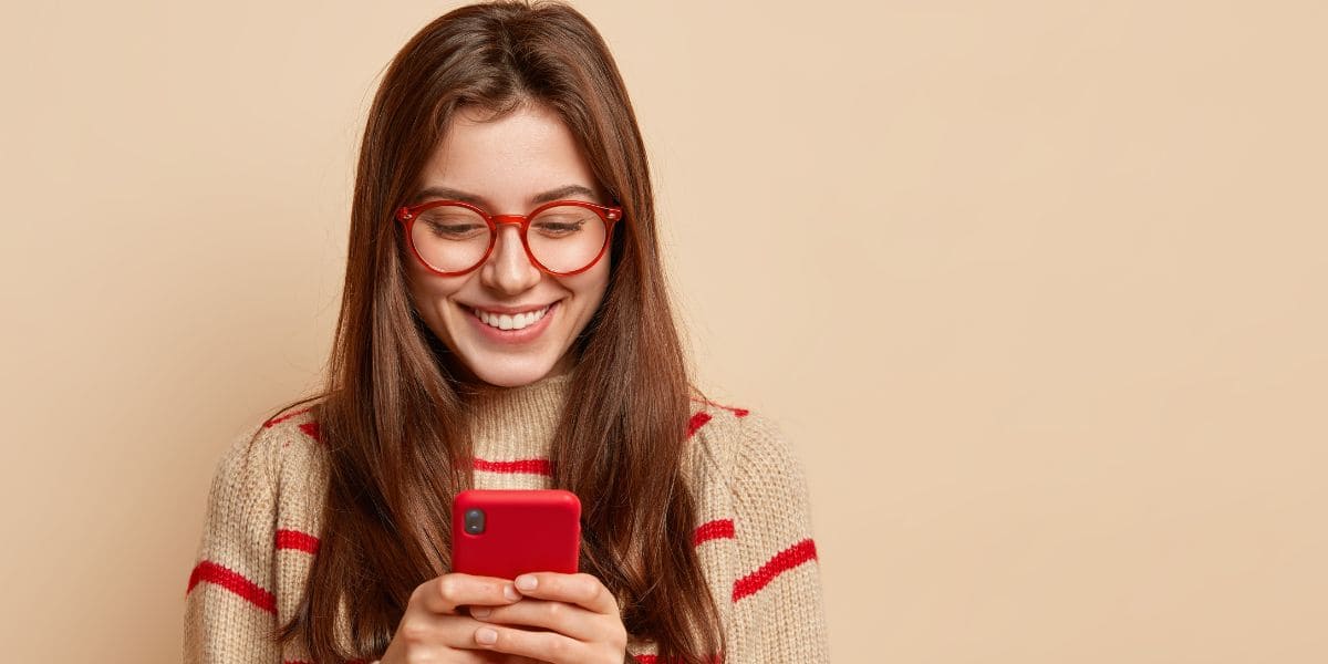 55 Flirty Dares Over Text [Spice Things Up With These Dares]