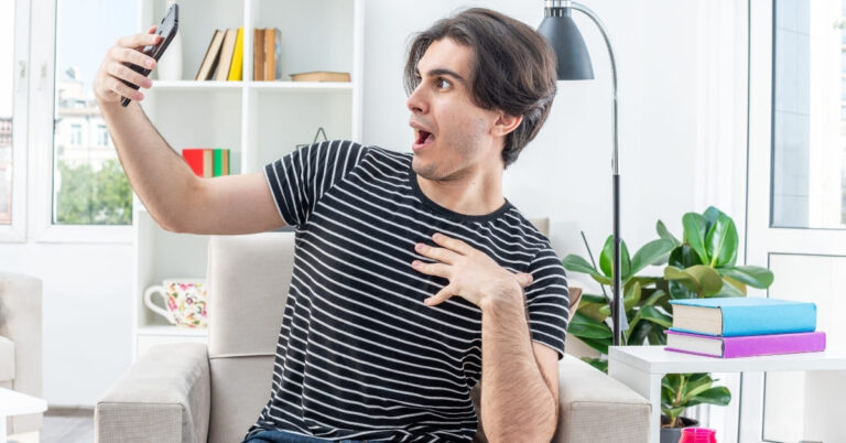 60 Fun Dares Over Facetime [Spice Up Your Video Calls]