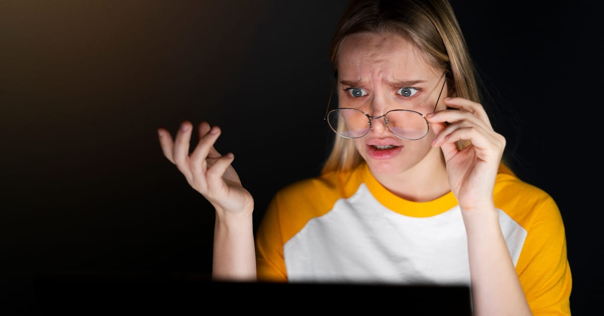 60 Fun Dares Over Facetime [Spice Up Your Video Calls]