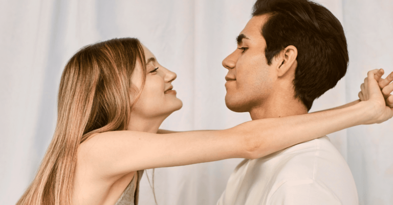 How To Get Your Boyfriend To Kiss You? [9 Tips For Girls]