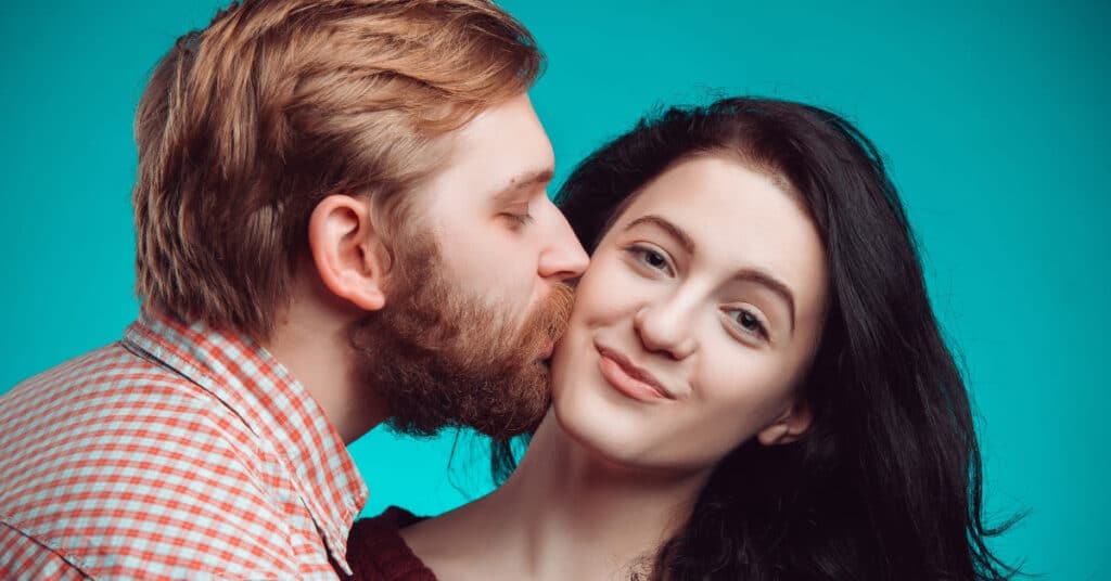 17 Games To Play With Boyfriend That Leads To Kisses