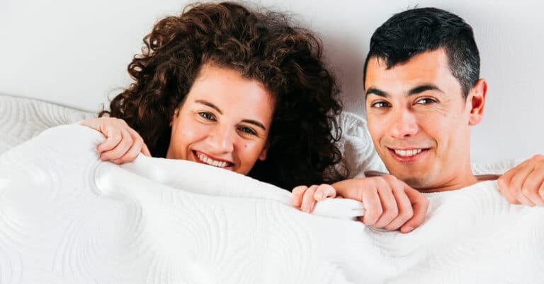 17 Cuddle Games To Play With Your Boyfriend On Bed