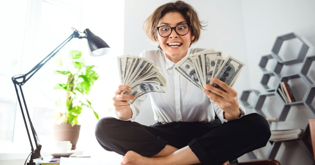 25 Money Management Activities For Employees [Budgeting Tips]