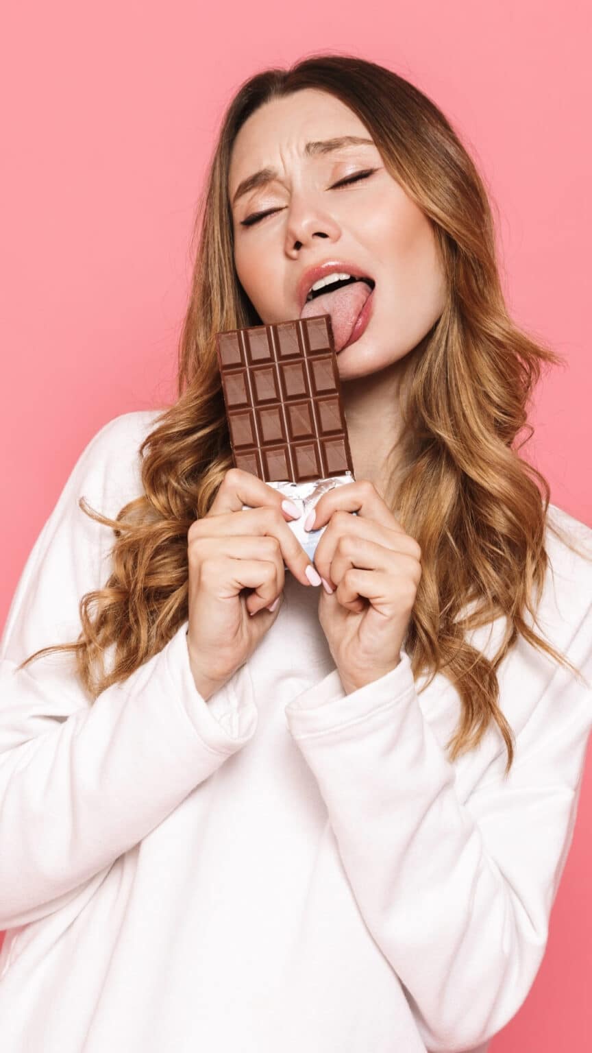 17 Naughty Chocolate Games For Couples [Yum and Tasty Ideas]