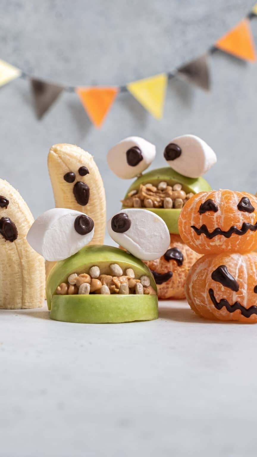 125 Halloween Messages For Teachers [Make Them Smile or Scream]