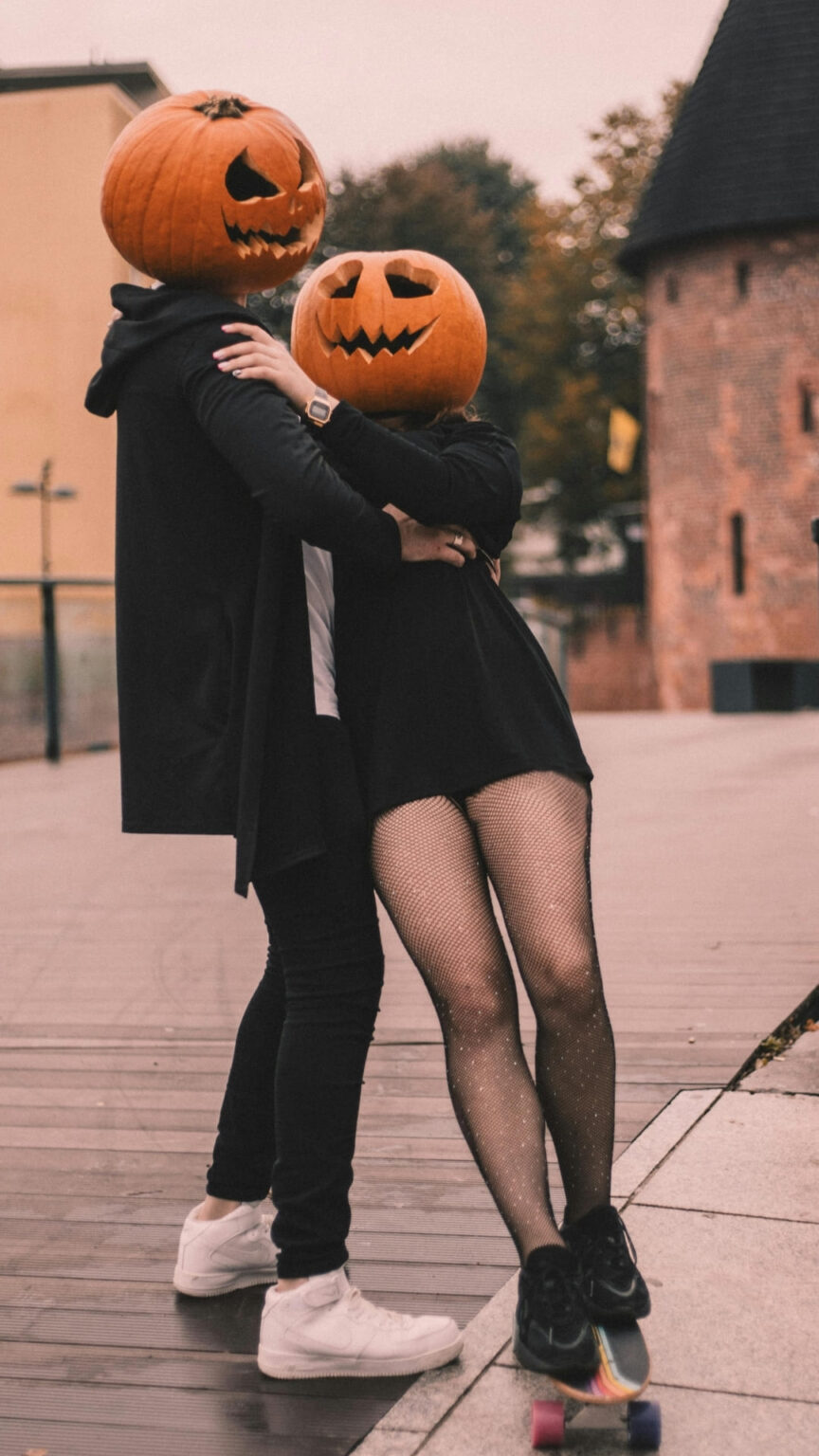 135 Halloween Messages For Boyfriend [Ghost Him With Love]