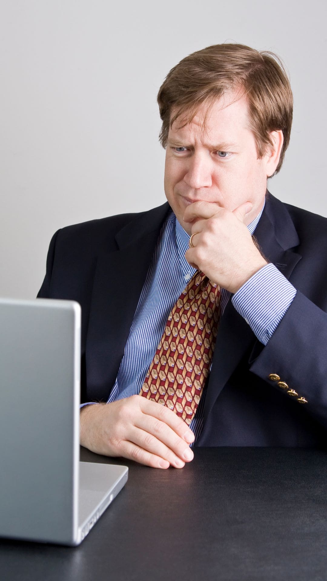45 Hilarious April Fools Pranks For Work [Harmless Office Activities]